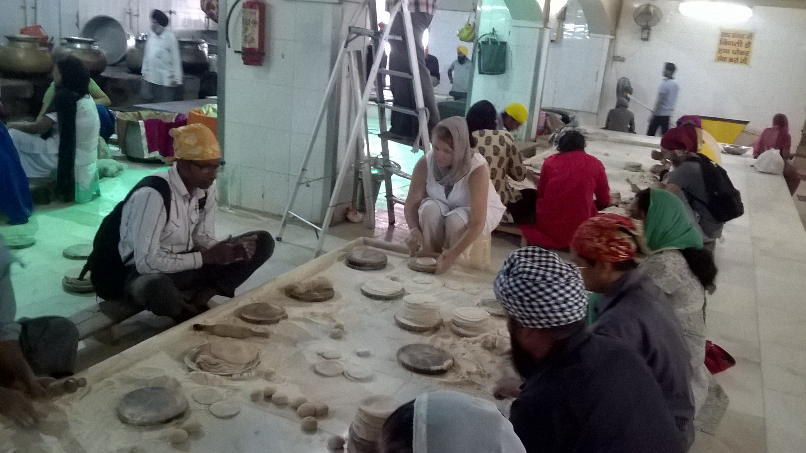Delhi Diaries: The Value of a Perfectly Round Roti – Memsahib in India